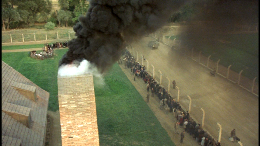 WWII Film Review- The Grey Zone (2001) – Head's Film and Book Review